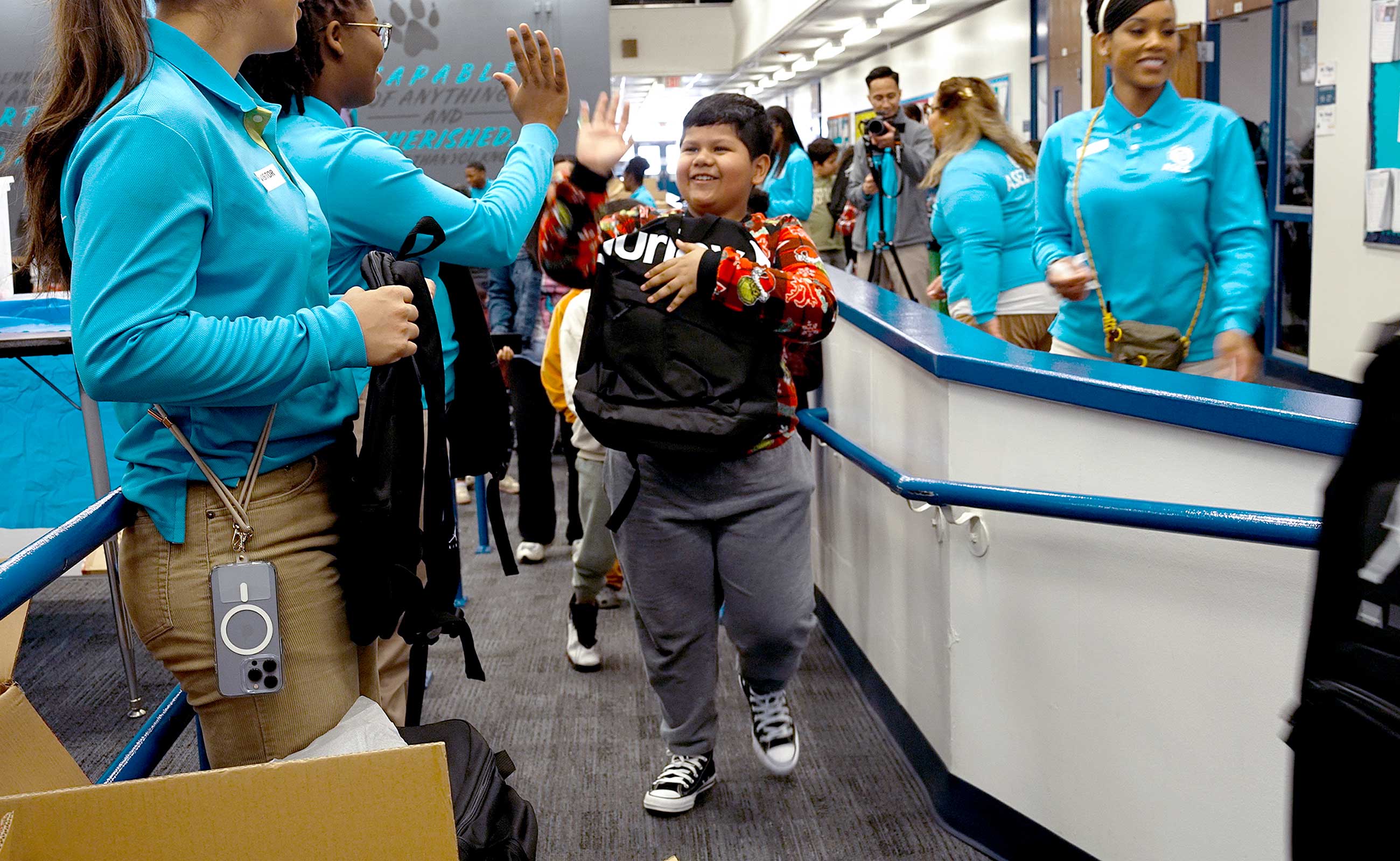 ASEZ Members in Las Vegas, NV, U.S. Donated School Bags to Elementary ...