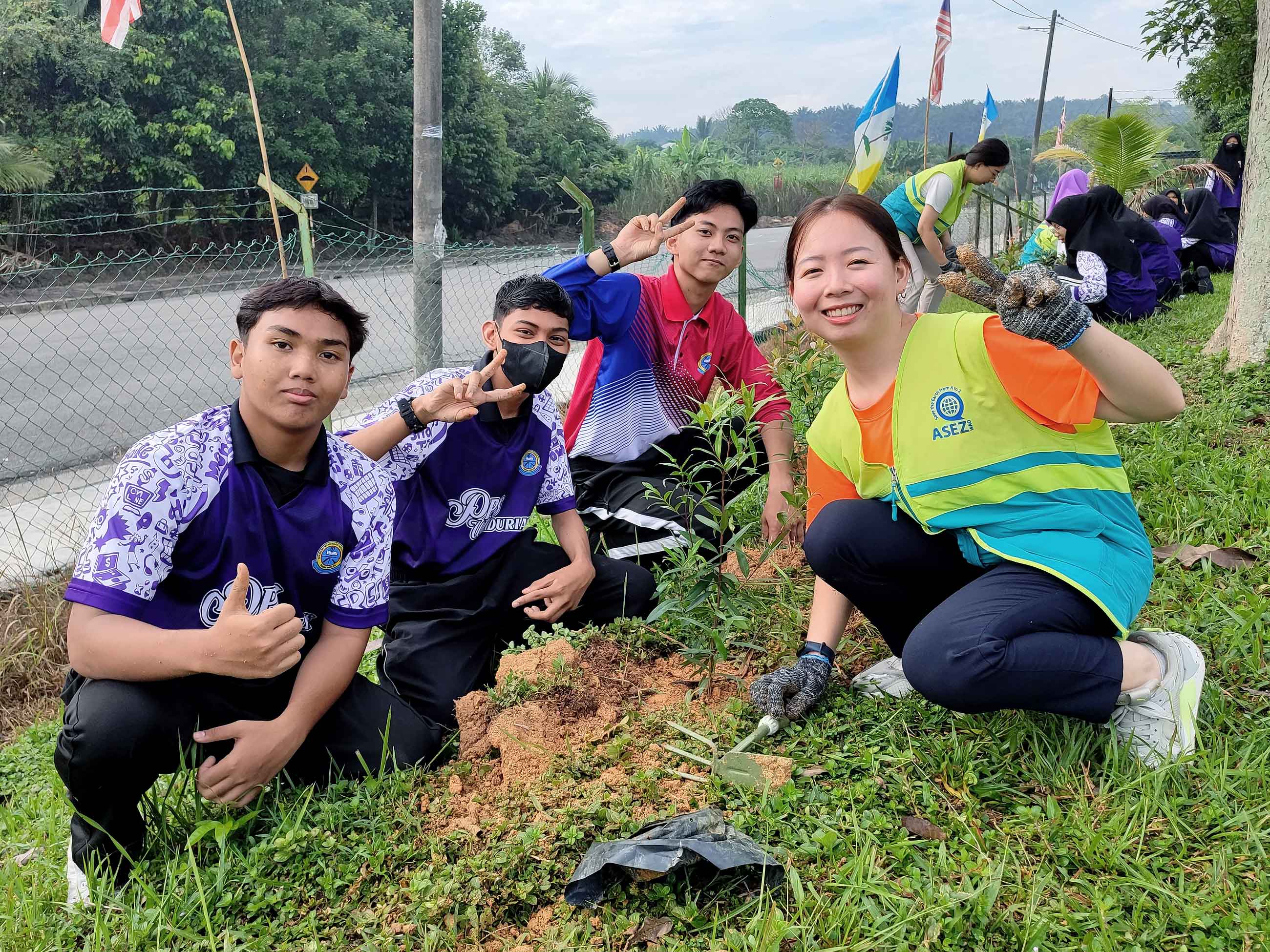 ASEZ WAO George Town Chapter in Malaysia Plants Eugenia Saplings at ...