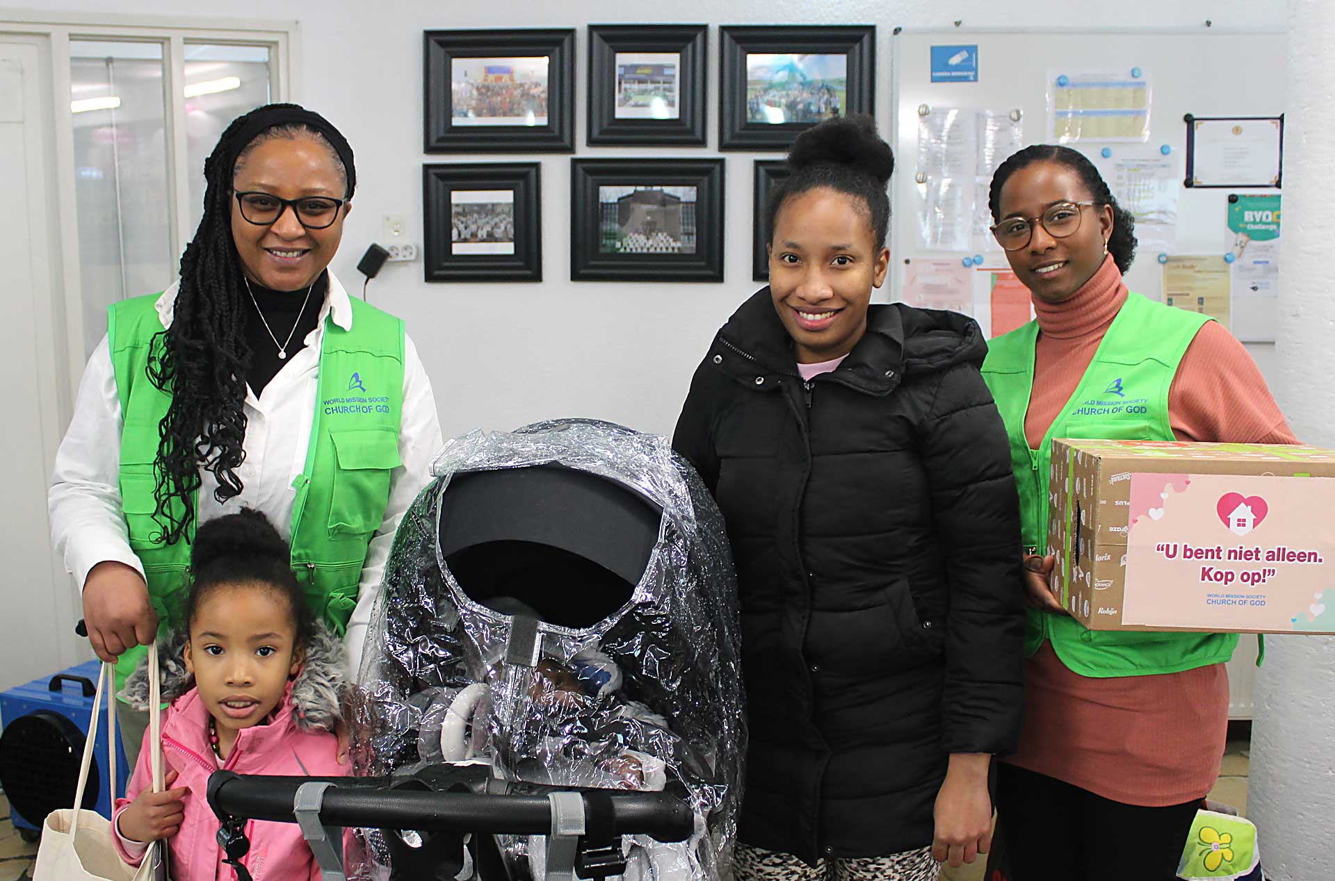 The Rotterdam Church in the Netherlands Donates Daily Necessities to 20 ...